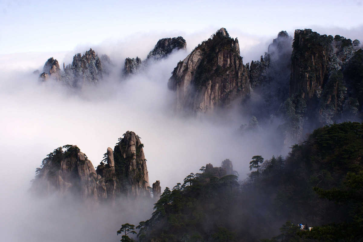 The Yellow Mountains | Shanghai Travel Guide
